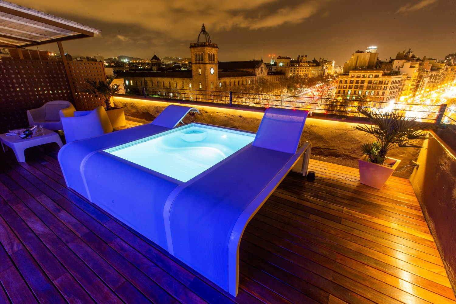 The most modern swimming pools from Gre